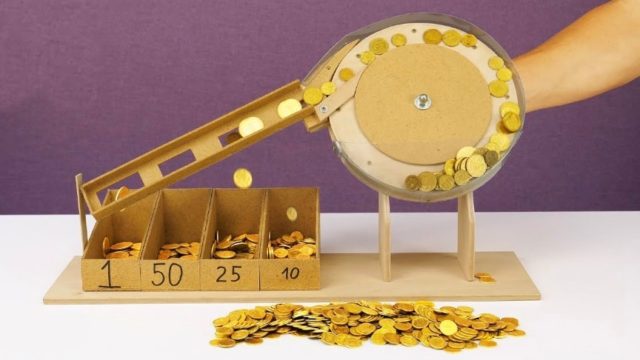 DIY Mechanical Coin Sorting Machine - Just For Fun! DIY Mechanical Coin Sorting Machine - Just For Fun!